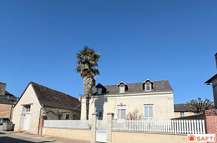 Maison à vendre - Chenu - 6 pièces - 3 chambres