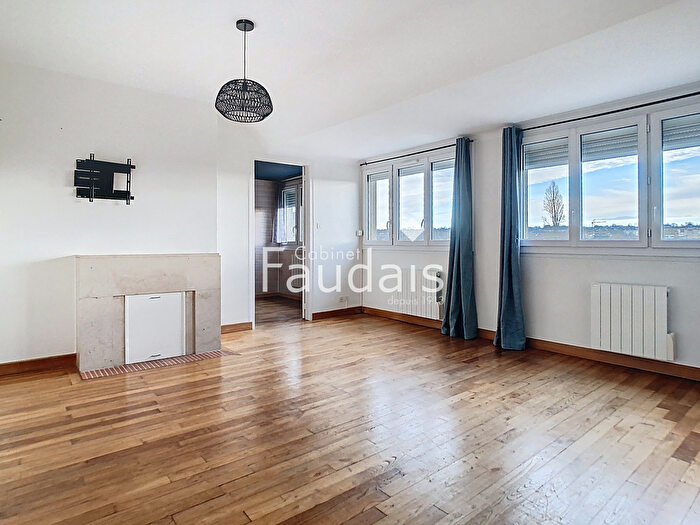 Appartement à vendre - Saint-Lô, Sud - 6 pièces - 2 chambres