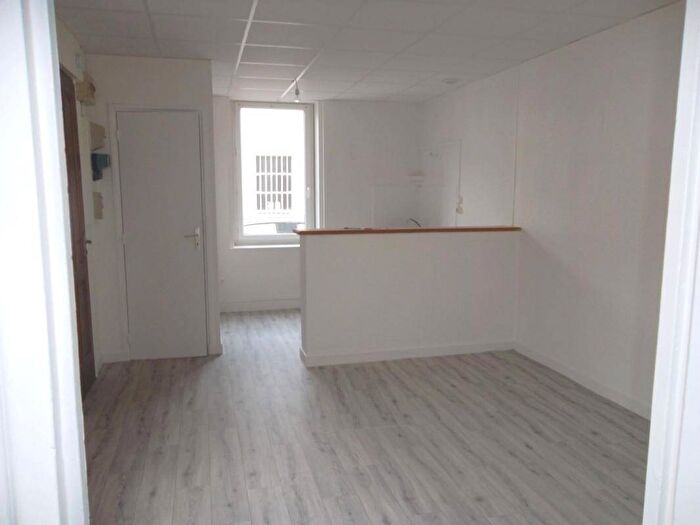 Appartement à louer - Arsenal, Roanne - 1 pièce - 1 chambre