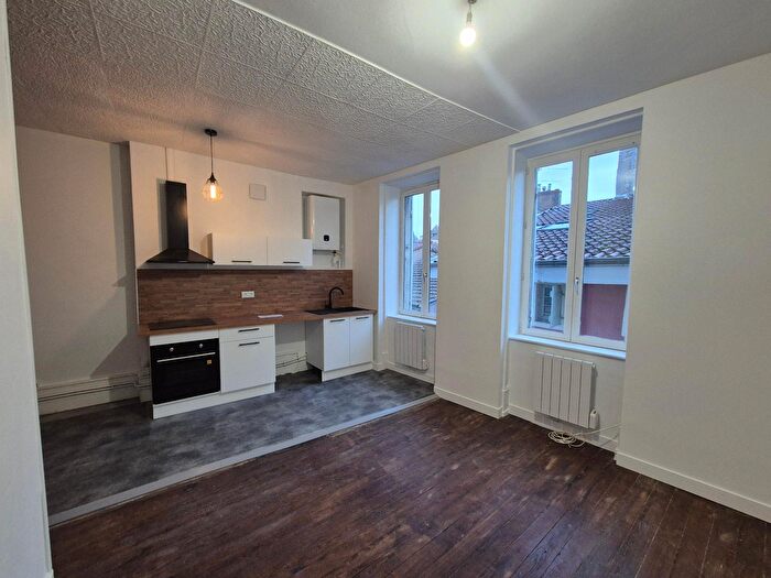 Appartement à louer - Mâcon, Centre-ville - 2 pièces - 1 chambre