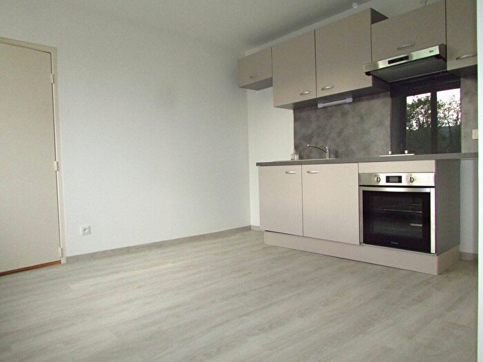 Appartement à louer - Centre, Champigneulles - 1 pièce