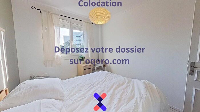 Appartement à louer - Calvaire-Saint Pierre - 5 pièces - 4 chambres