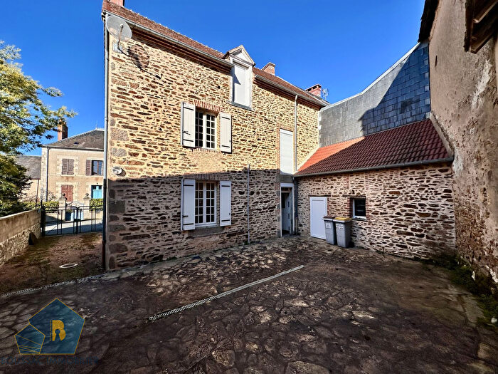 Maison 5 pièces à vendre à Bétête