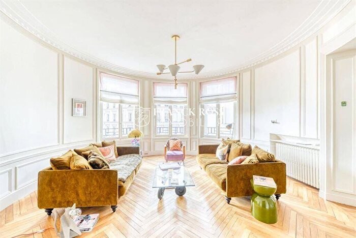 Neuilly-sur-Seine - Appartement 6 pièces à louer