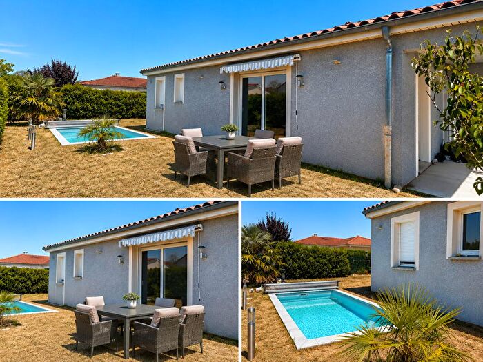 Maison 5 pièces à Renaison, à vendre