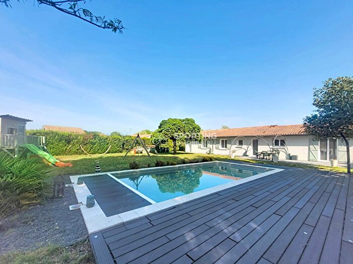 Maison à vendre - Pessac, Toctoucau - 5 pièces - 4 chambres