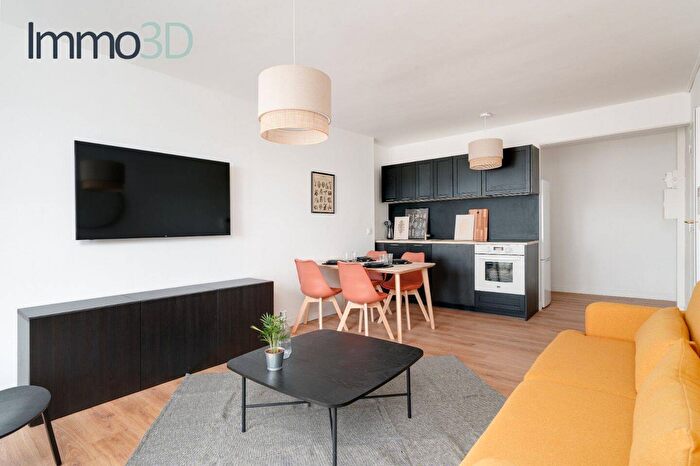 Appartement à louer - Haussonville-Blandan-Donop, Nancy - 5 pièces - 4 chambres