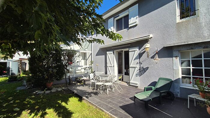 Maison à vendre - Saint-Pé-de-Bigorre - 7 pièces