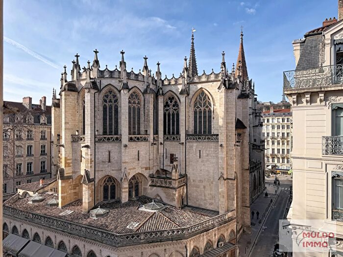 Appartement à vendre - Lyon e , Cordeliers Bellecour - 4 pièces - 3 chambres