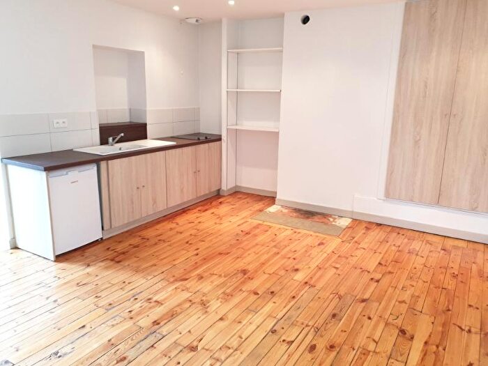 Appartement à louer - Clermont-Ferrand, Delille, Cathédrale, La Gare - 2 pièces - 1 chambre