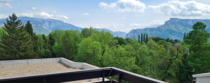 Appartement à vendre - Moirans - 5 pièces - 4 chambres