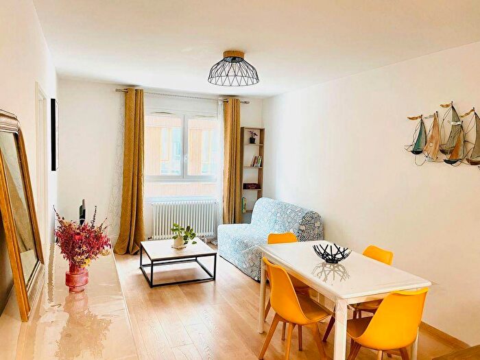 Appartement à louer - Paris ème arrondissement - 2 pièces - 1 chambre