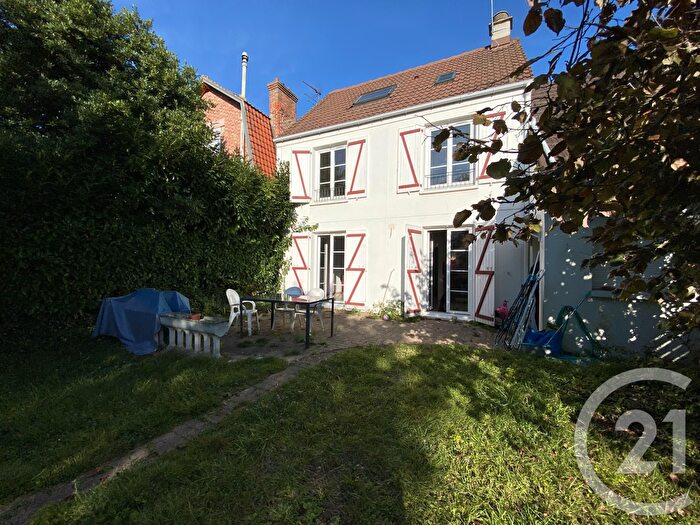 Maison à louer - Beauchamp - 7 pièces - 5 chambres