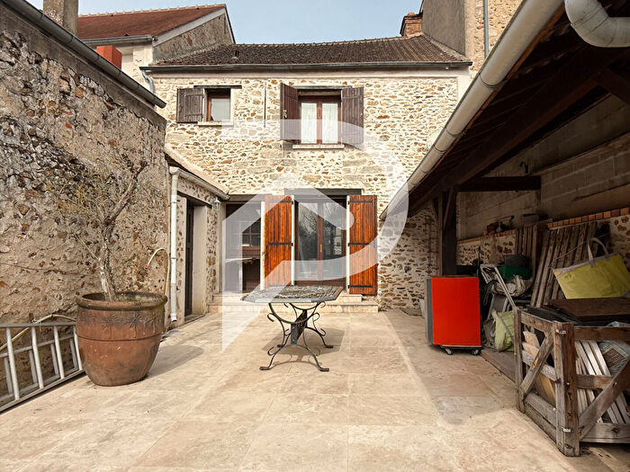 Maison 4 pièces à Le Châtelet-en-Brie, à vendre