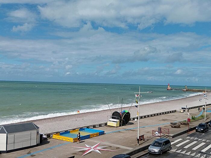 Appartement à vendre - Fécamp, Front de Mer, Ecole du Port - 5 pièces - 3 chambres