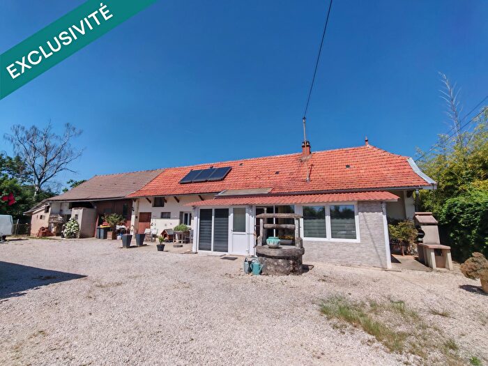 Saint-Bonnet-en-Bresse : Maison 4 pièces à vendre