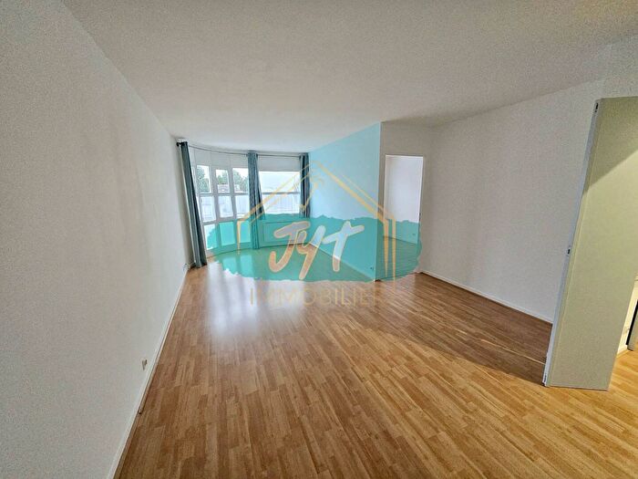 Appartement à louer - Ézanville - 2 pièces - 1 chambre