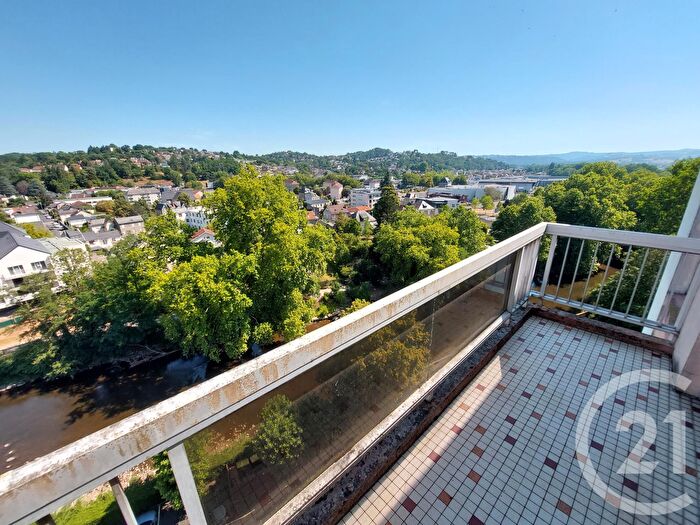 Appartement 3 pièces à louer à Brive-la-Gaillarde, Centre-ville, Pont Cardinal, Champanatier