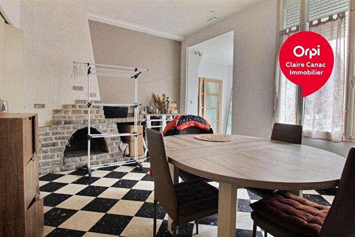 Appartement à louer - Centre Ville, Lavaur - 2 pièces - 1 chambre