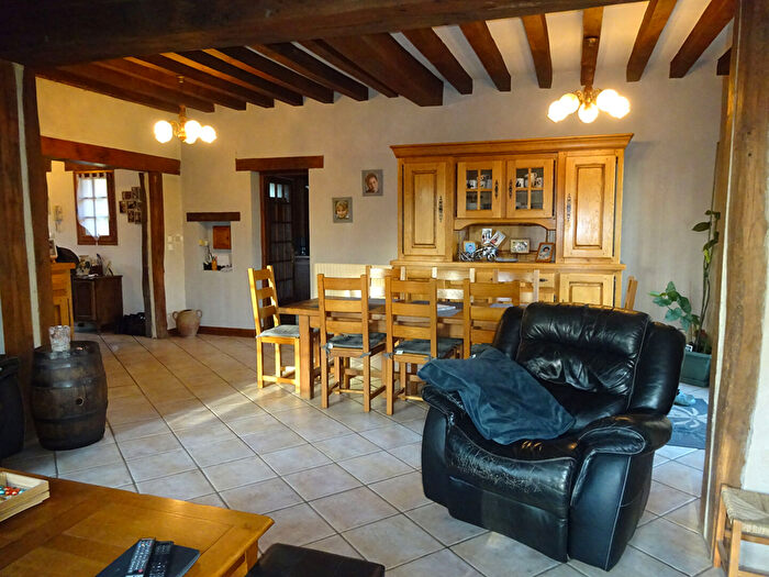 Mâle : Maison 7 pièces à vendre