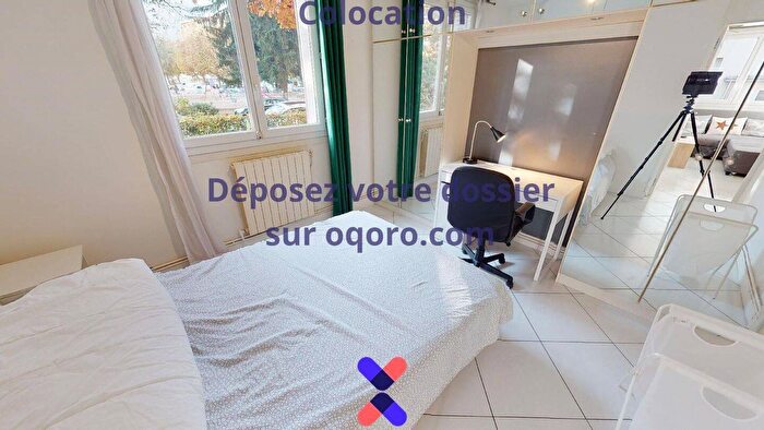 Appartement à louer - Abry, Grenoble - 5 pièces - 4 chambres