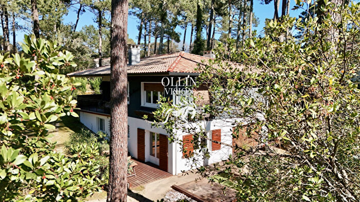 Maison à vendre - La Teste-de-Buch - 6 pièces - 4 chambres