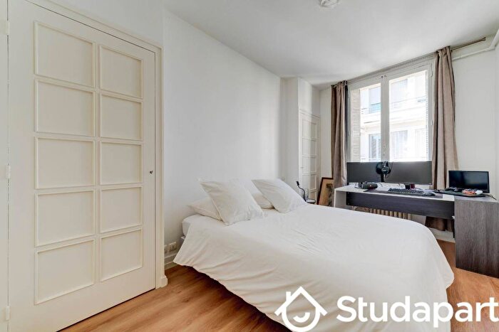 Appartement à louer - Presquîle, Centre ville, Cordeliers, Lyon ème arrondissement - 3 pièces - 1 chambre