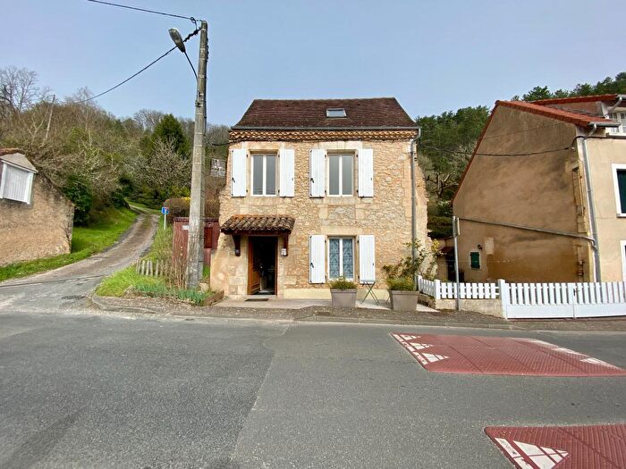 Maison à vendre - Le Bugue - 4 pièces - 3 chambres