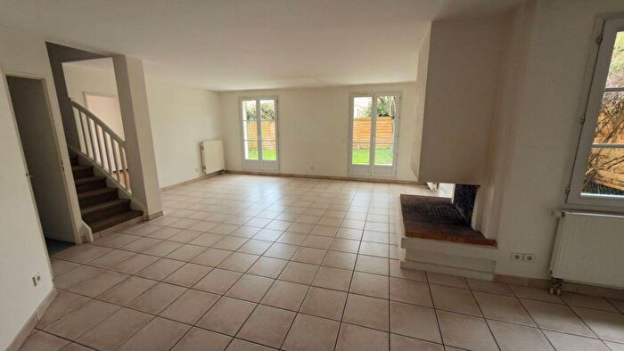 Maison 7 pièces à louer à Orgeval