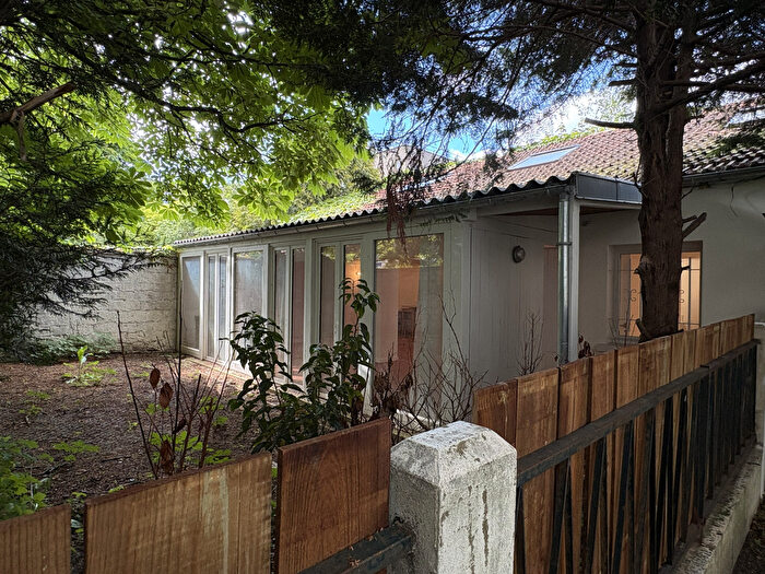 Maison 5 pièces à Le Bourget, Hôtel de Ville, à vendre
