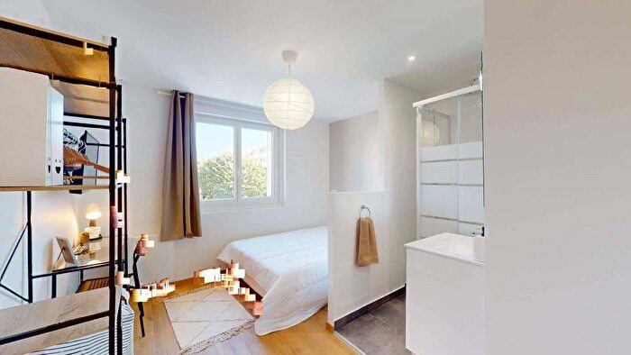 Appartement à louer - Centre, Caluire-et-Cuire - 1 pièce