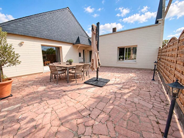 Maison 10 pièces à vendre - Saint-Laurent-de-la-Plaine