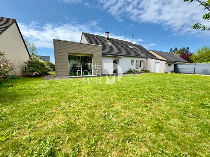 Bonchamp-lès-Laval - Maison 6 pièces à vendre