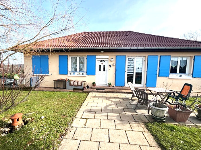 Maison à vendre - Champagney - 4 pièces - 3 chambres