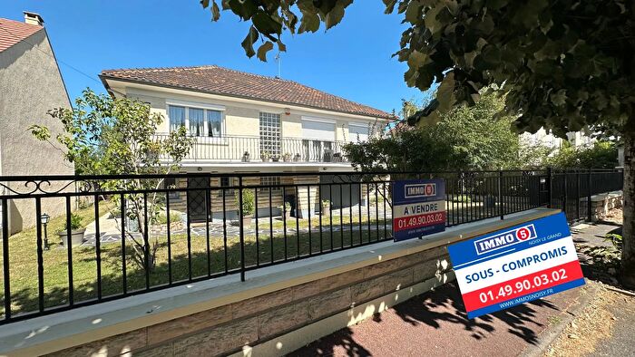 Champs-sur-Marne, Bords de Marne : Maison 6 pièces à vendre