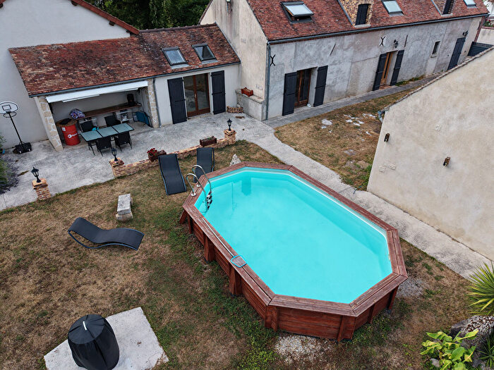 Noyen-sur-Seine - Maison 9 pièces à vendre