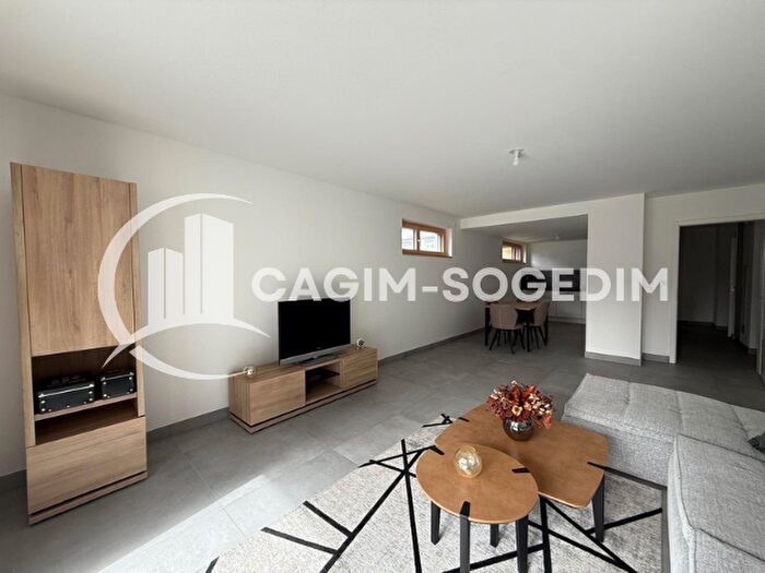 Appartement à vendre - Saint-Louis, Centre-ville - 4 pièces - 3 chambres