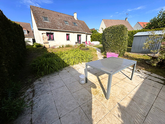 Maison à vendre - Saint-Martin-Longueau - 5 pièces - 3 chambres