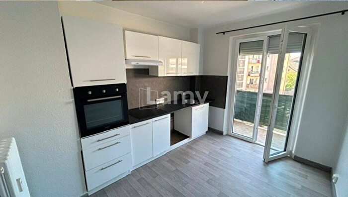 Centre Historique-Est, Mulhouse - Appartement 4 pièces à louer