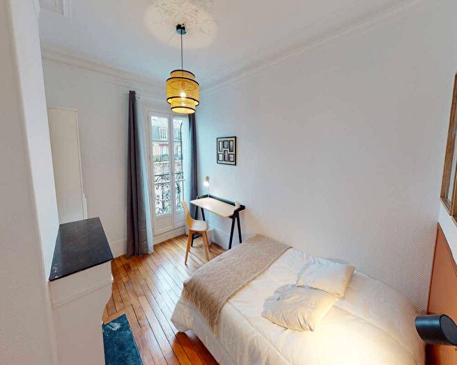 Appartement 9 pièces à louer à Clignancourt-Jules Joffrin, Paris 18ème arrondissement