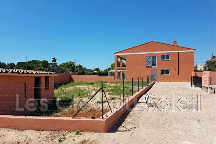 Maison 6 pièces à vendre à La Crau, Les Sauvans, La Gensolenne, La Monache, La Bastidette