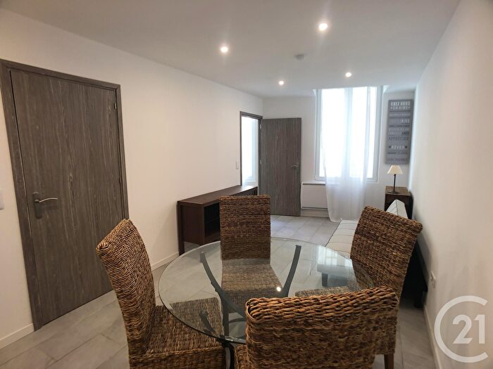 Appartement 2 pièces à Nîmes, Gambetta, à louer