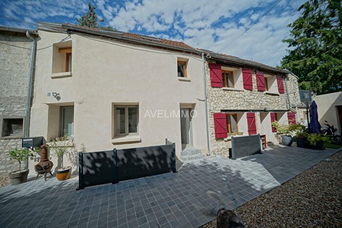 Maison à vendre - Beynes - 6 pièces - 5 chambres