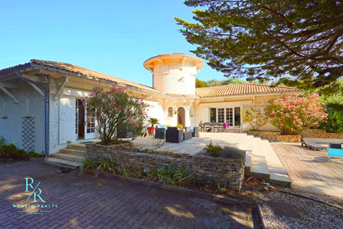 Maison à vendre - Lège-Cap-Ferret - 5 pièces - 4 chambres