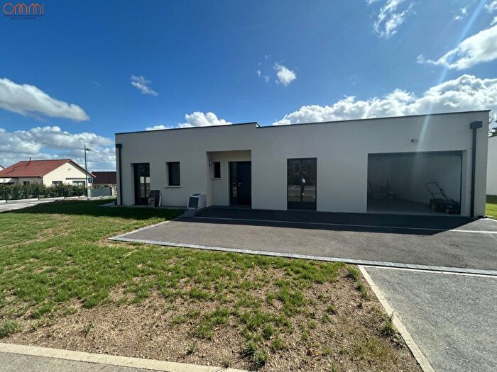 Maison 4 pièces à louer - Ferrières