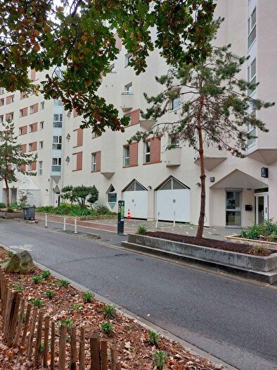 Appartement à louer - Chatillon-Montrouge - 1 pièce