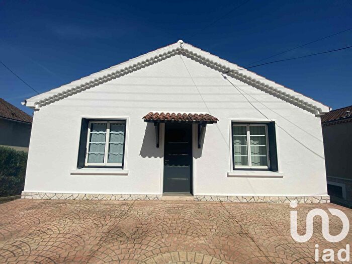 Maison à vendre - Ruelle-sur-Touvre - 6 pièces