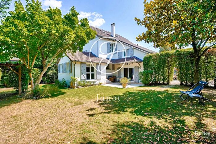 Maison 9 pièces à Marly-le-Roi, Montval, Côteaux, à vendre