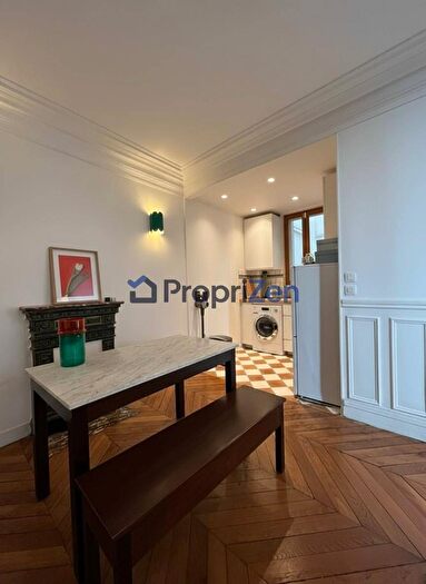 Appartement à louer - Clichy-Trinité, Paris ème arrondissement - 2 pièces - 1 chambre