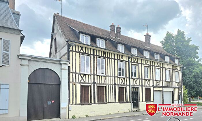 Maison à vendre - Évreux, Centre-ville - 7 pièces - 5 chambres